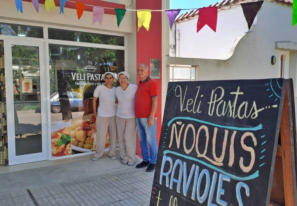 "Veli Pastas" reabrió este sábado y en su local propio, en calle San ...